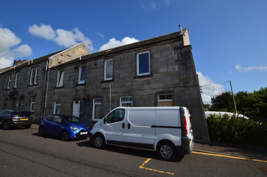 Chalmers Street, Dunfermline, KY12 1 bed flat - £600 pcm (£138 pw)