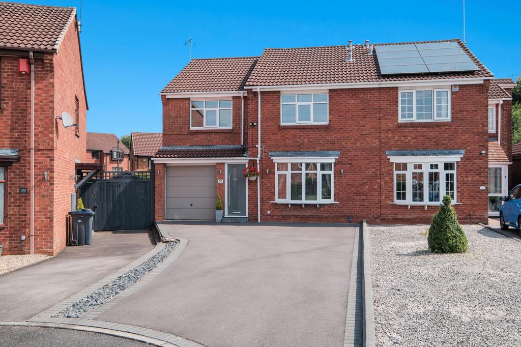 Rednal Mill Drive, Rednal... 4 bed semi-detached house for sale - £295,000