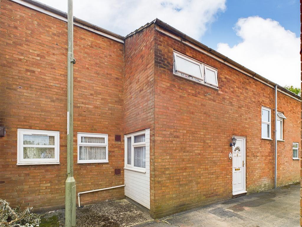 Wilmott Way, Winklebury, Basingstoke... 3 bed terraced house - £285,000