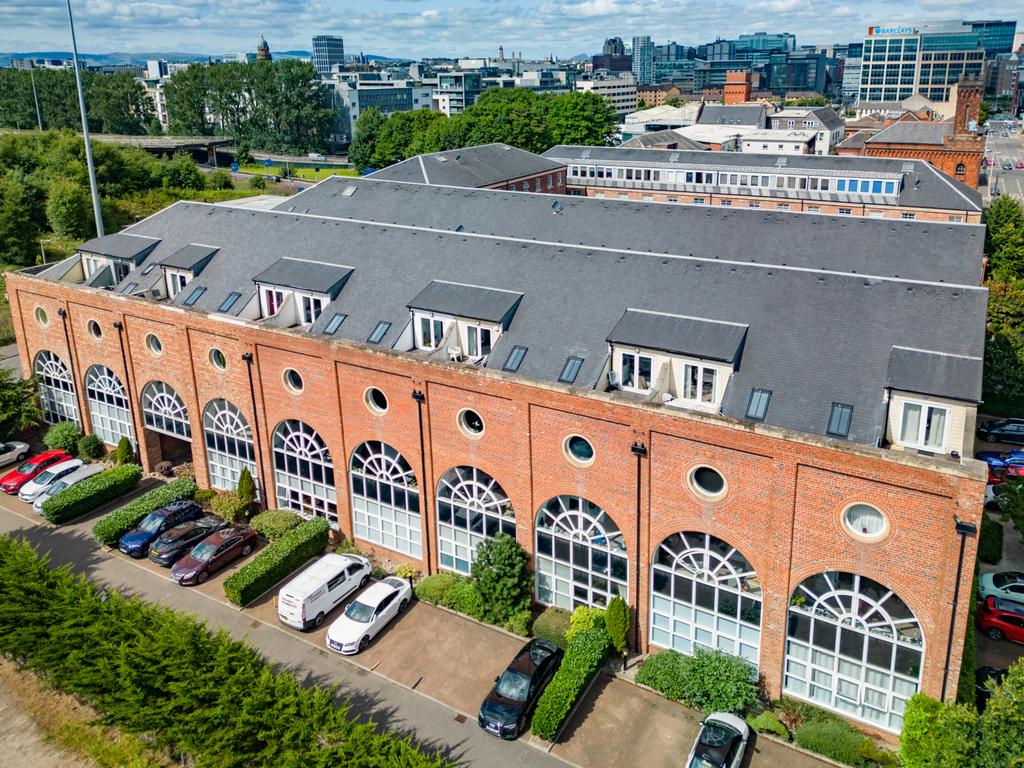 Cook St, Glasgow G5 2 bed flat for sale - £180,000