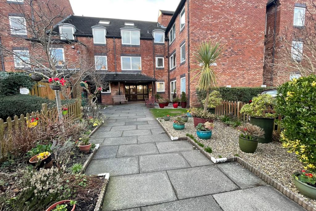 High Street, Newcastle upon Tyne NE3 1 bed apartment for sale - £42,000