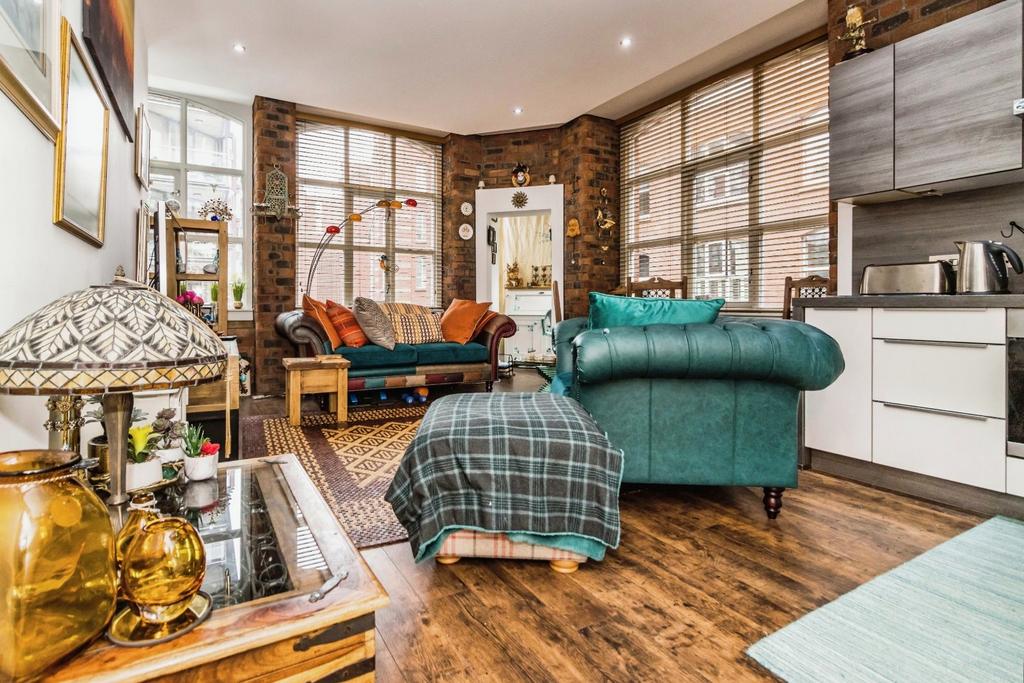 Cotton Street, Manchester M4 2 bed apartment - £350,000