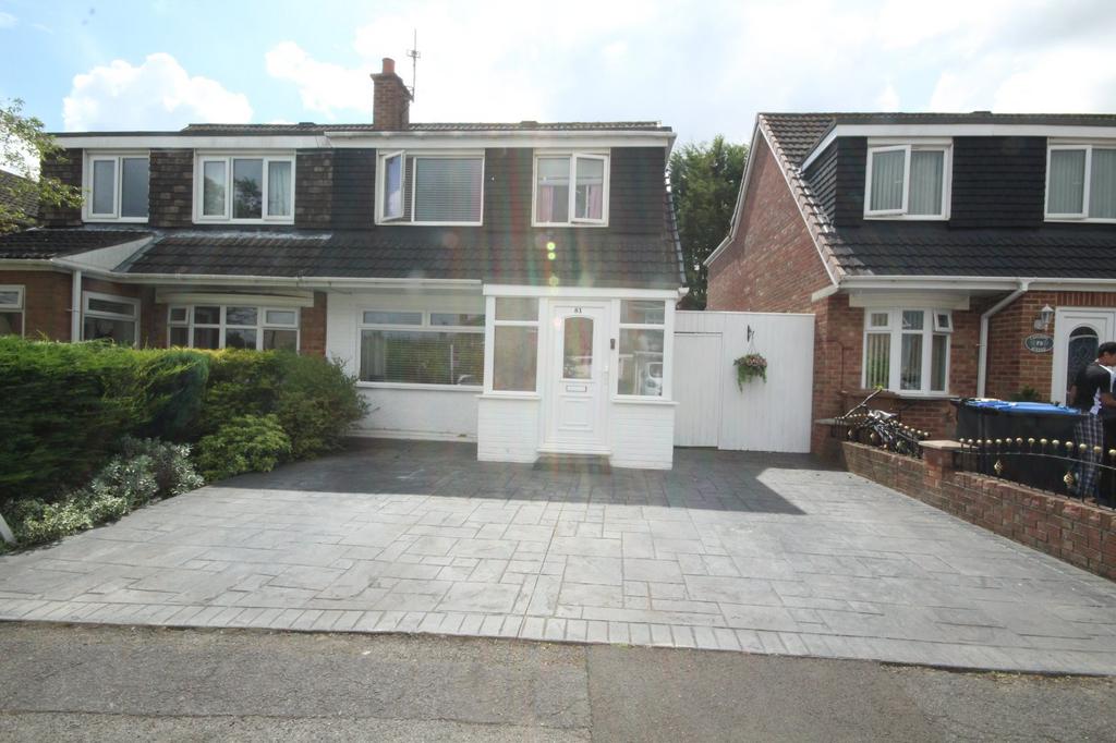 Carlbury Avenue, Middlesbrough TS5 3 bed semi-detached house - £180,000