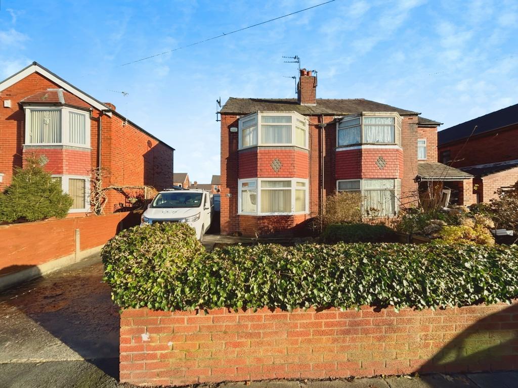 Rake Lane, Swinton M27 2 bed semi-detached house for sale - £180,000