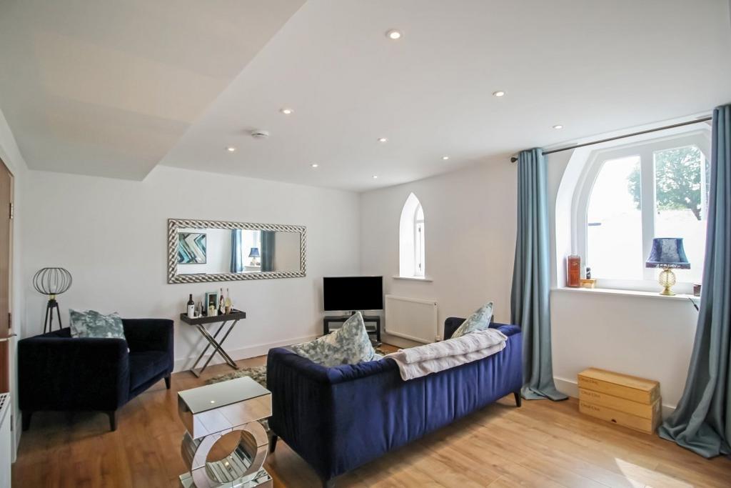 Spath Lane, Wilmslow SK9 2 bed apartment for sale - £195,000