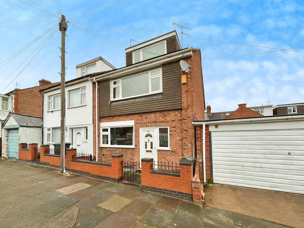 Dore Road, Leicestershire LE5 4 bed detached house for sale - £290,000