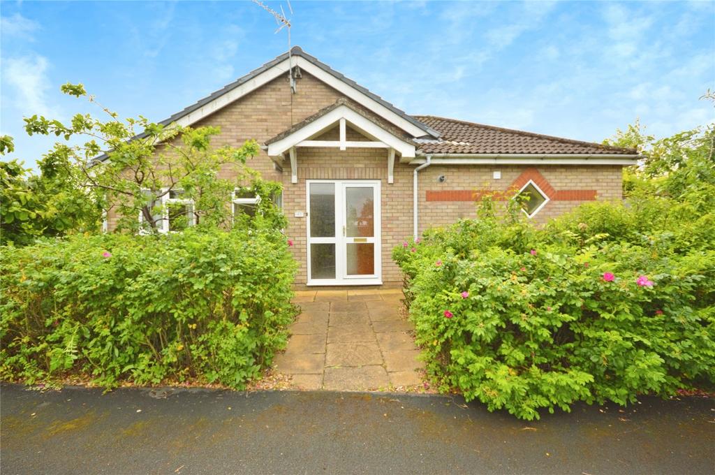 Arden Moor Way, Lincoln LN6 2 bed bungalow - £180,000