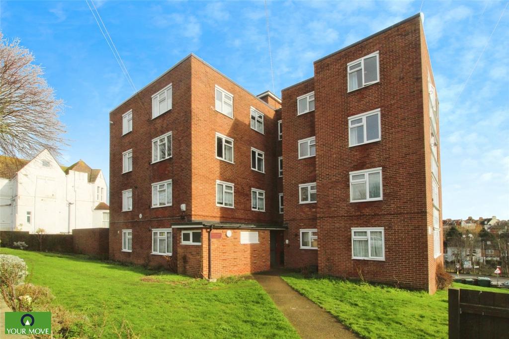 Lennard Court,Lennard Road, Kent CT20 1 bed flat - £105,000