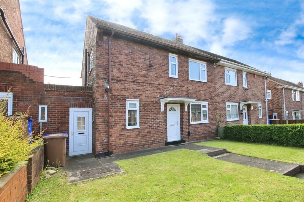 Roundway, Stoke On Trent ST3 3 bed semi-detached house - £180,000
