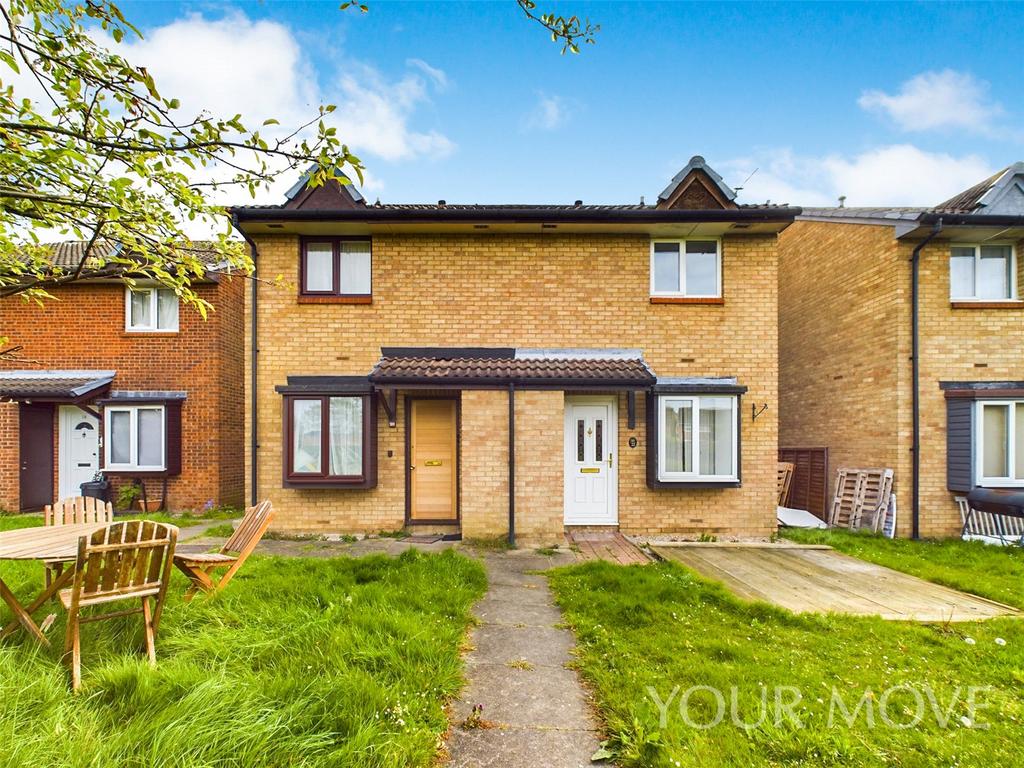Juniper Way, Romford RM3 1 bed semi-detached house - £270,000