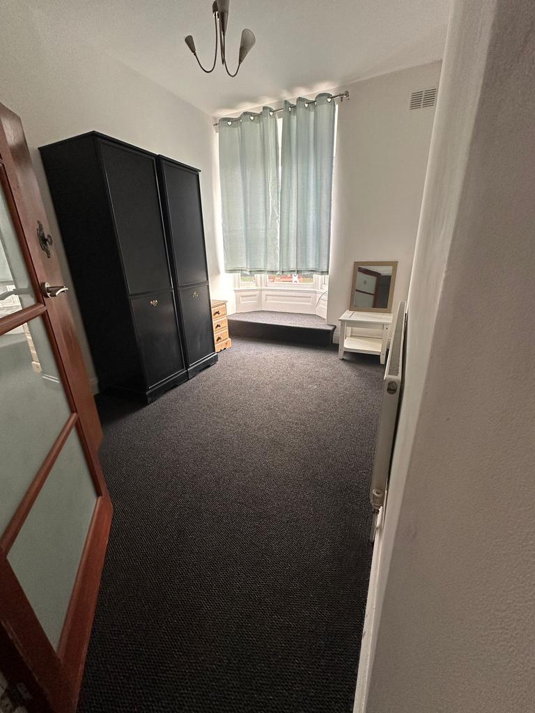 Pelham Road, Immingham DN40 2 bed flat to rent - £595 pcm (£137 pw)