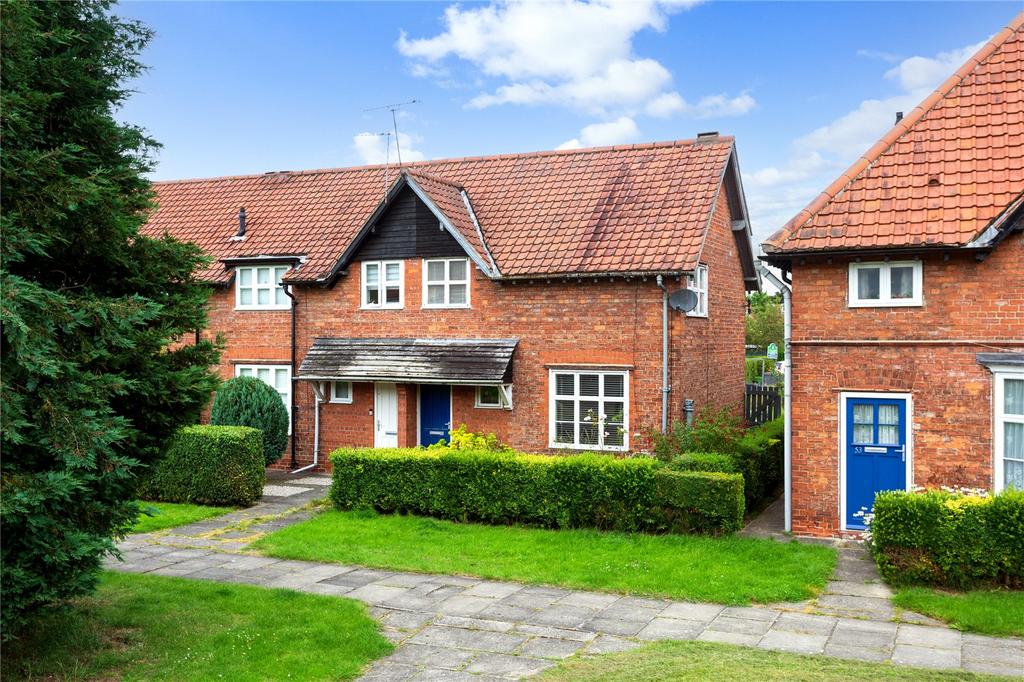 Chestnut Grove, York YO32 2 bed end of terrace house for sale - £240,000