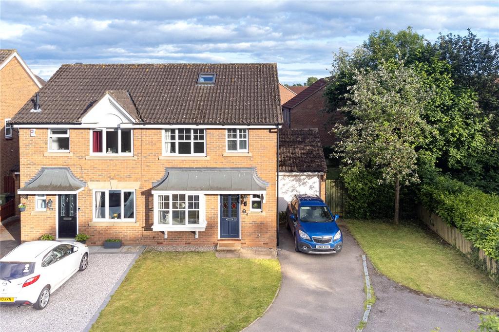 Littlethorpe Close, York YO32 4 bed semi-detached house - £350,000