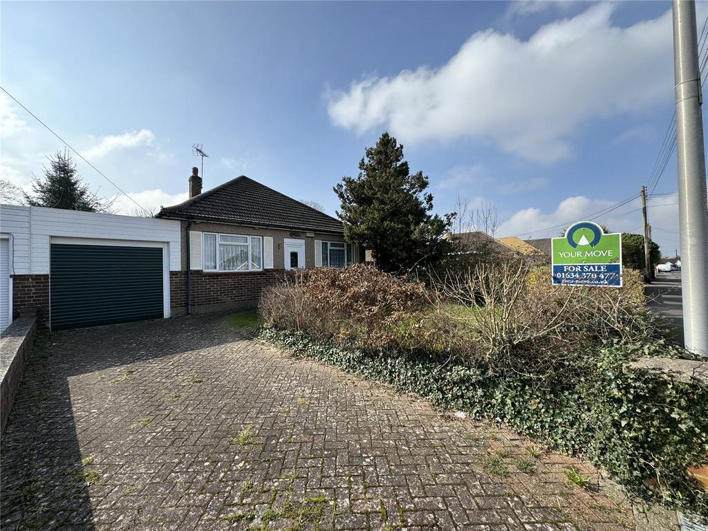 Grain Road, Rainham ME8 3 bed bungalow - £475,000