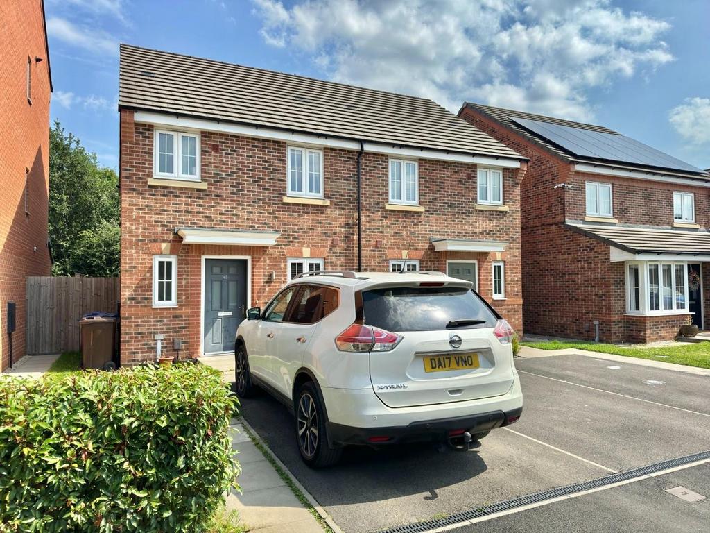 Raley Drive, Barnsley, S75 1FL 3 bed semi-detached house - £1,000 pcm ...