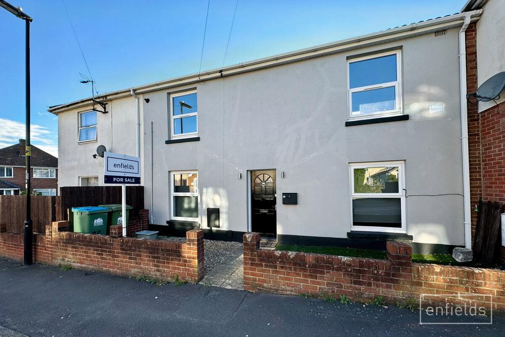 Southampton SO15 2 bed terraced house - £245,000