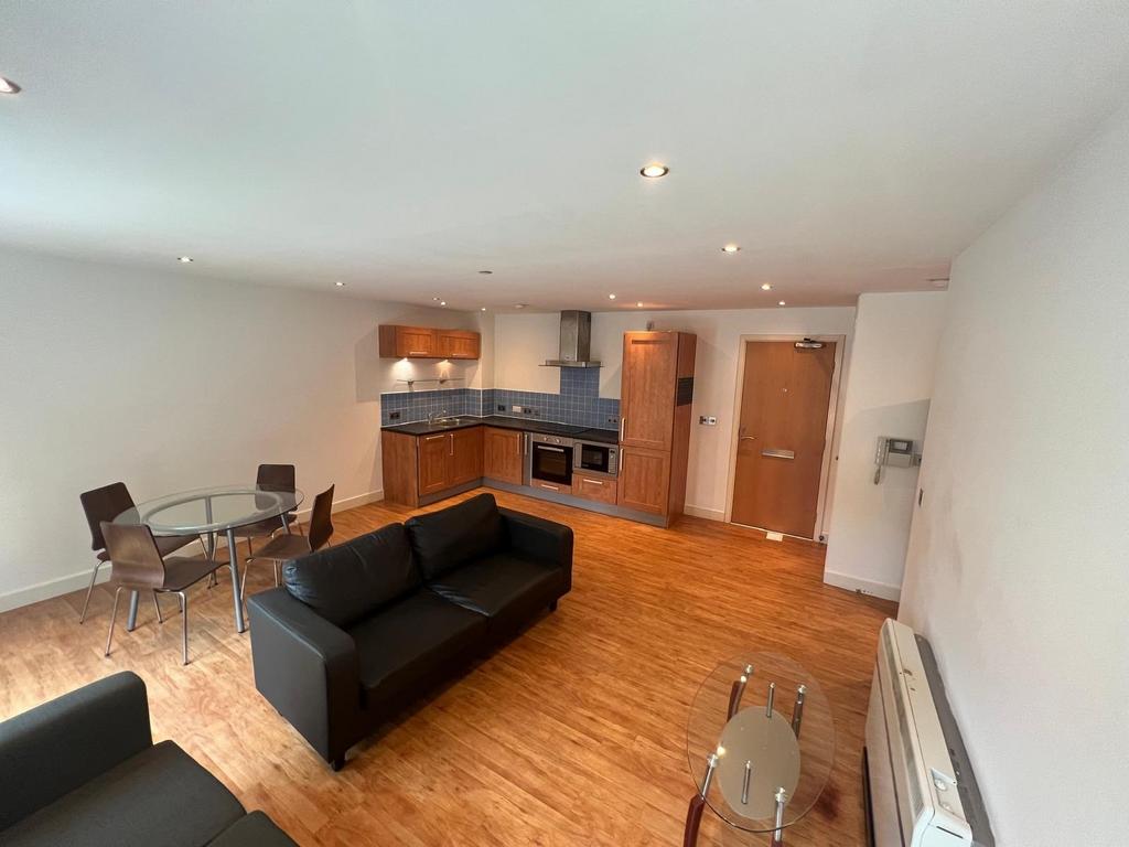 Bluecoat House, 72 North Sherwood... 1 bed flat - £895 pcm (£207 pw)