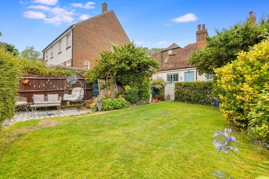 High Street, Rochester ME2 3 bed link detached house for sale - £425,000