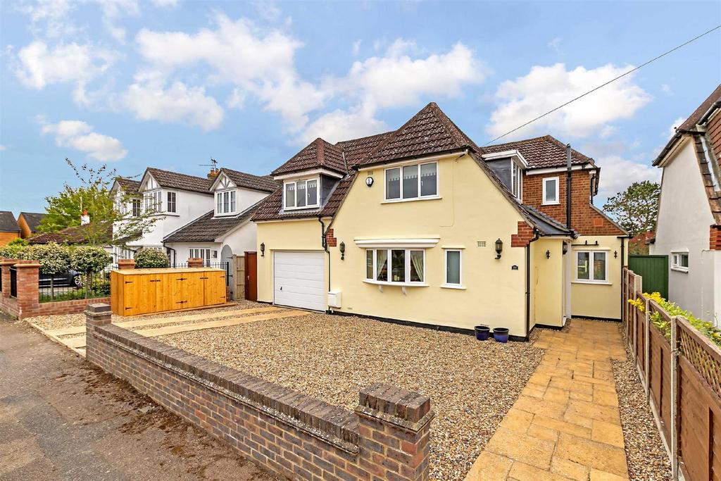 High Ash Road, Wheathampstead 4 bed detached house - £2,950 pcm (£681 pw)