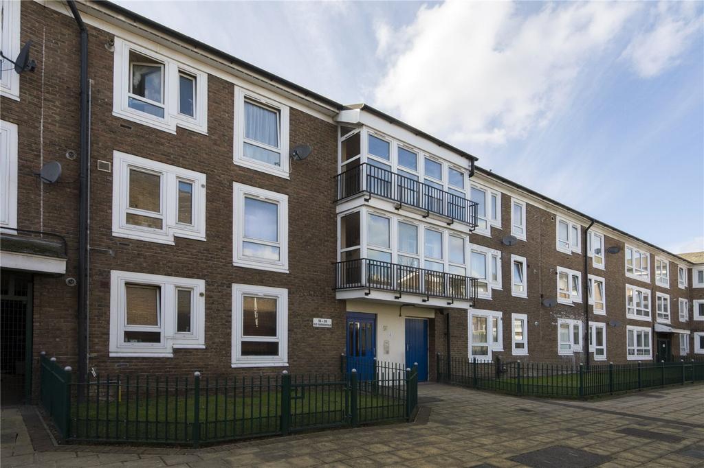 Old Barrowfield, London, E15 2 bed flat - £1,600 pcm (£369 pw)