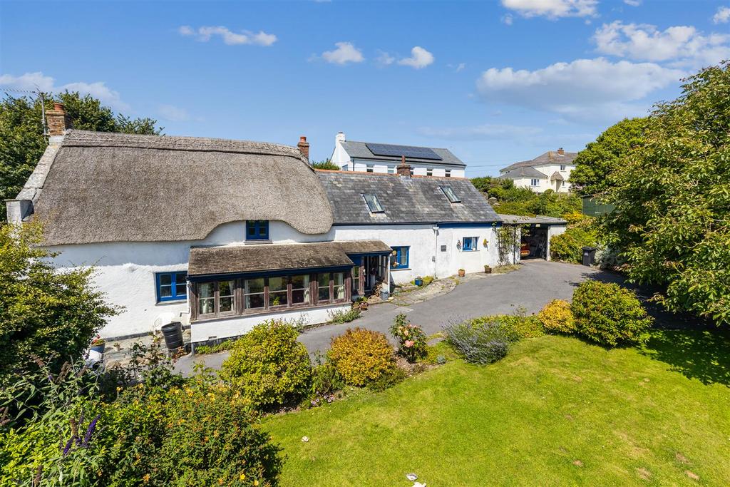 Galmpton, Kingsbridge 3 bed detached house for sale - £600,000