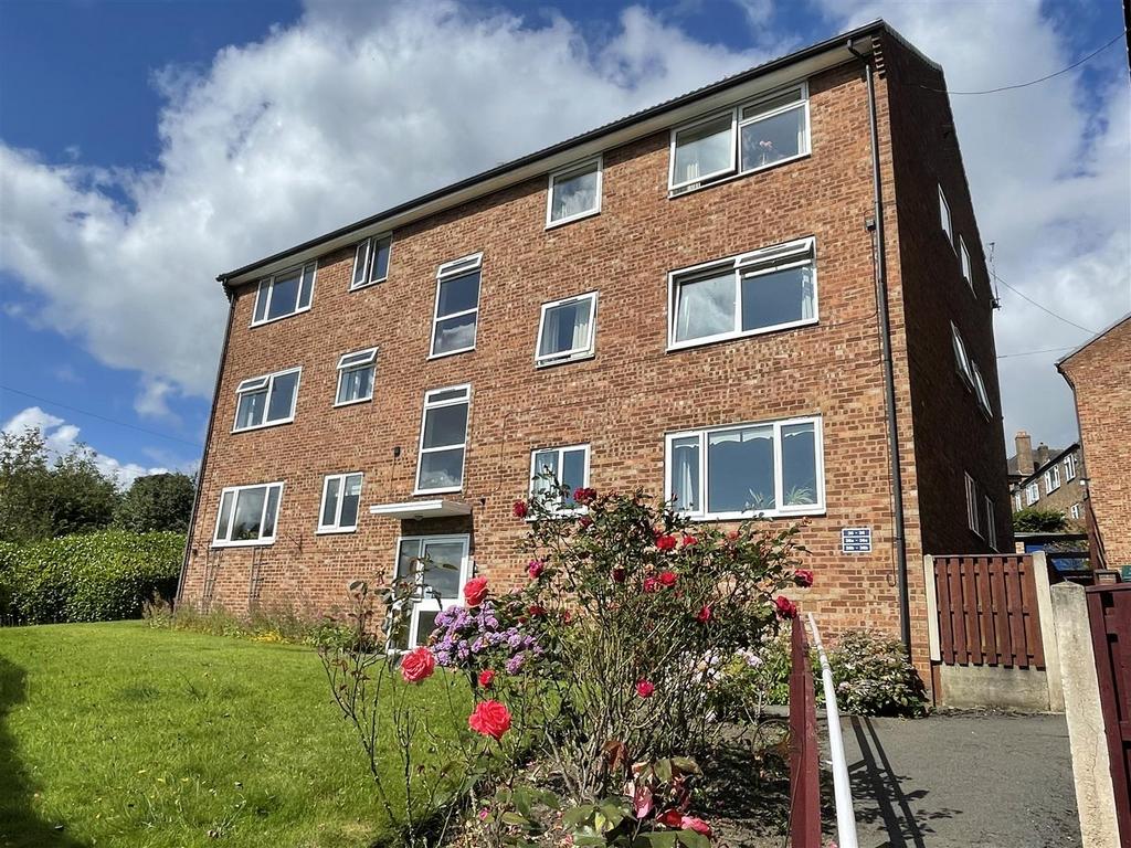 Tapton Crescent Road, Sheffield 2 bed apartment - £895 pcm (£207 pw)