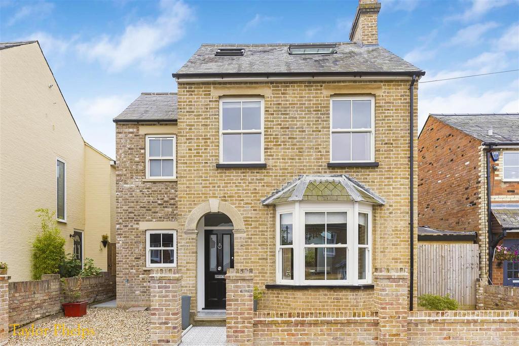 Mount Pleasant, Hertford Heath SG13 4 bed detached house for sale - £ ...