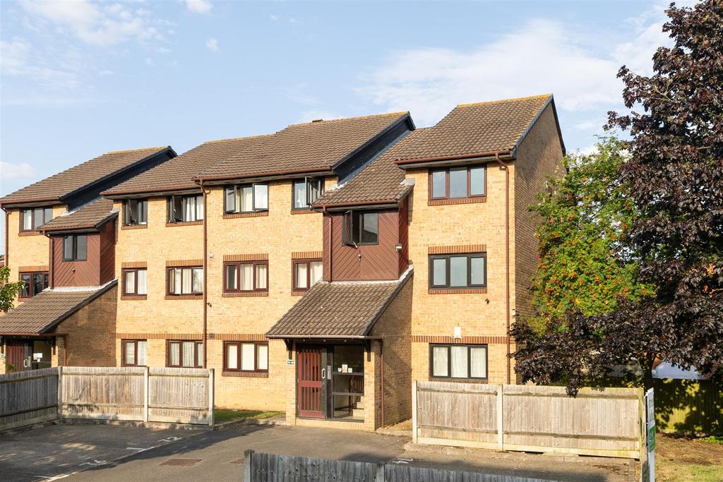 Adams Way, Croydon 1 bed flat - £195,000