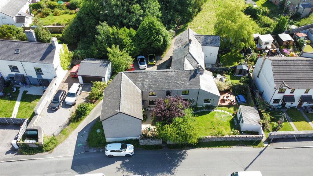 Box Tree Cottages, Ruardean GL17 5 bed cottage - £425,000