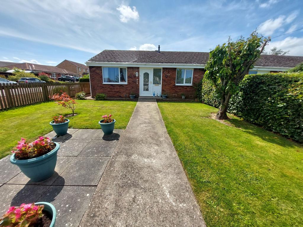 Williams Way, Belford... 2 bed bungalow - £125,000