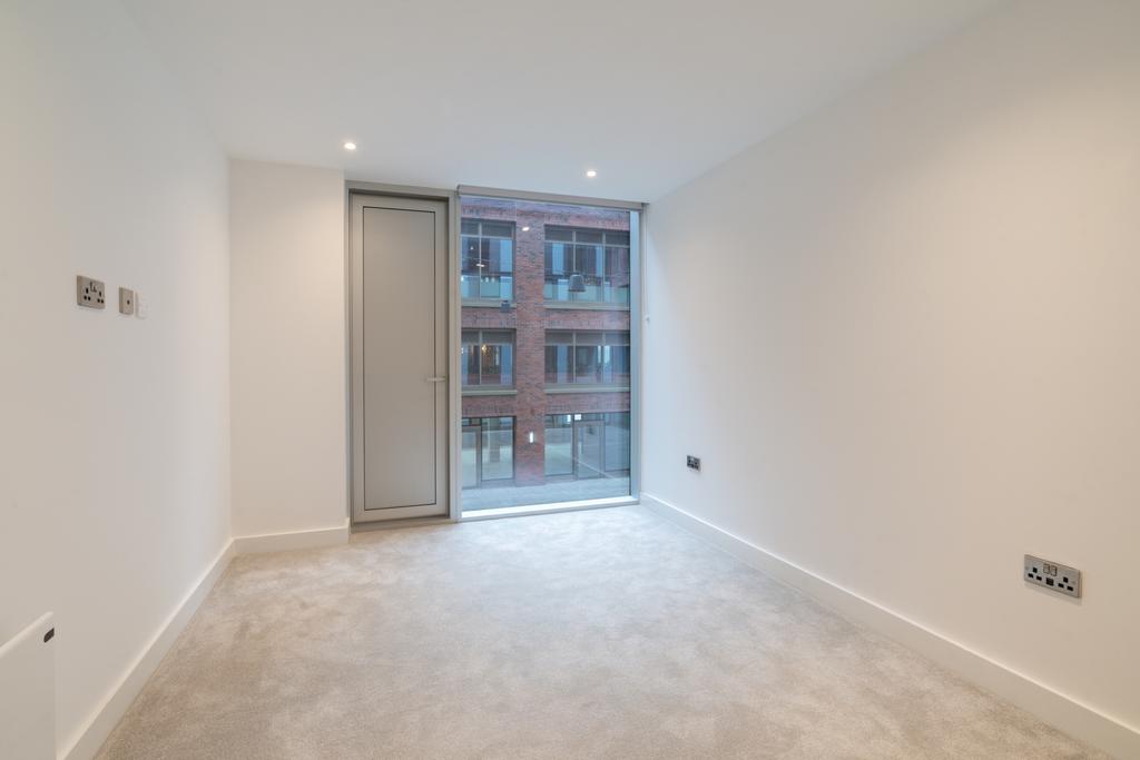 at Cortland at Colliers Yard, TH 17A... 2 bed townhouse - £2,490 pcm (£ ...