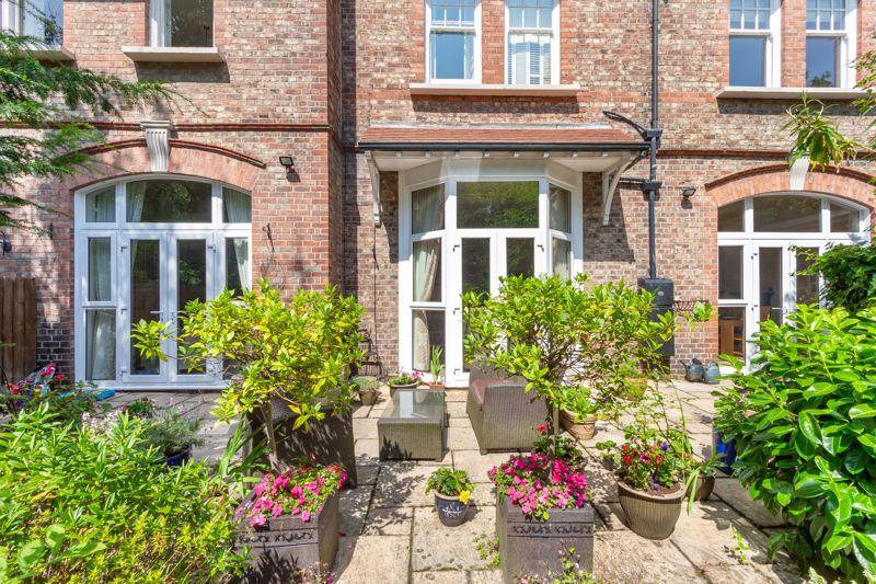 The Grove, Gosforth, Newcastle upon Tyne 2 bed apartment - £585,000