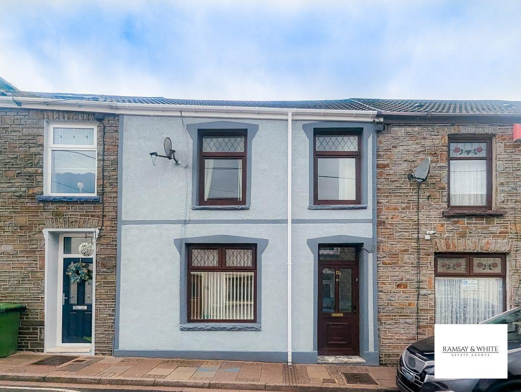 Woodland Street, Mountain Ash, CF45 3RR 3 bed terraced house - £800 pcm ...
