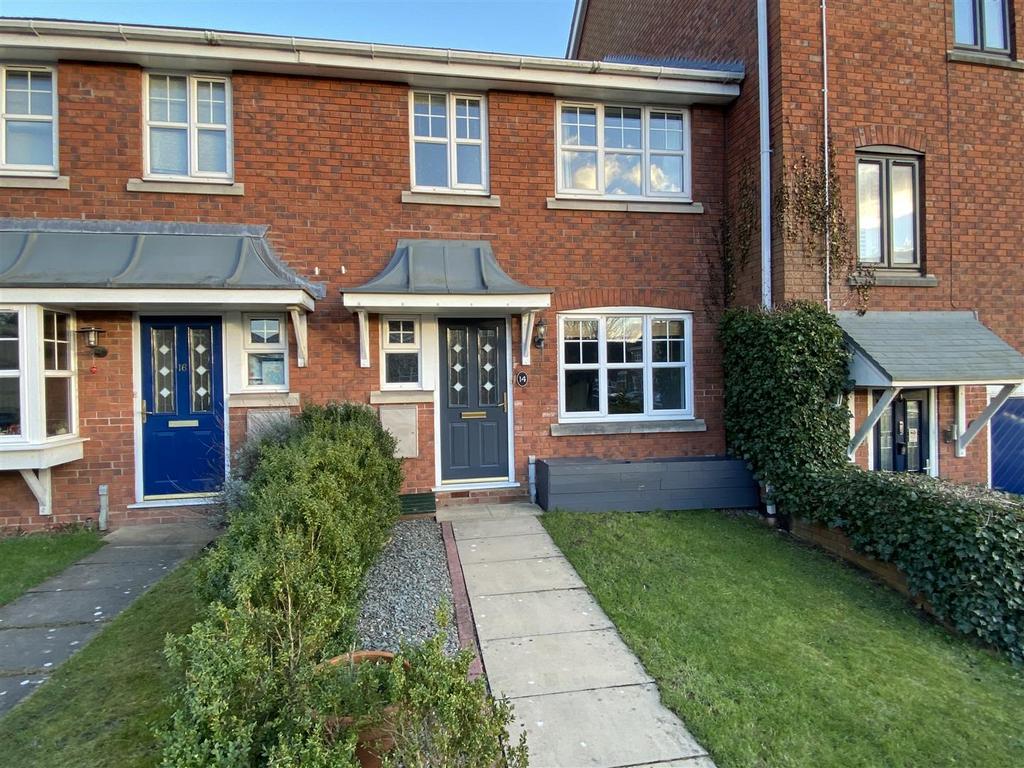 Oulton Mews, Stone 3 bed townhouse - £995 pcm (£230 pw)