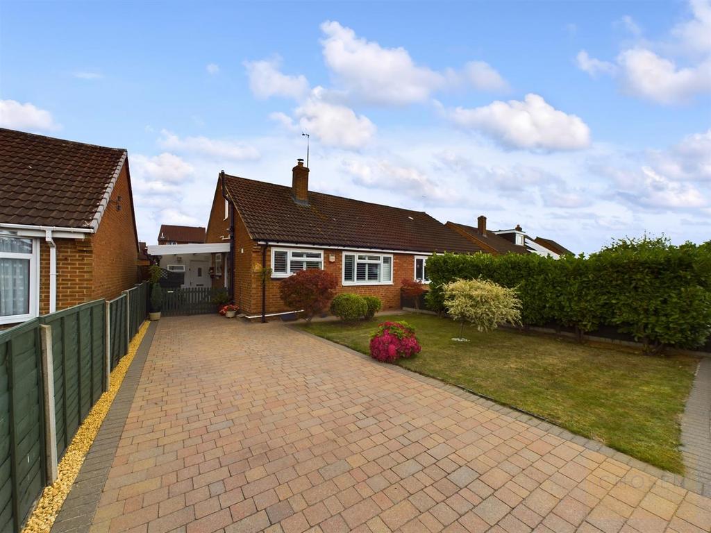 Innsworth Lane, Gloucester 2 bed semi-detached bungalow - £310,000