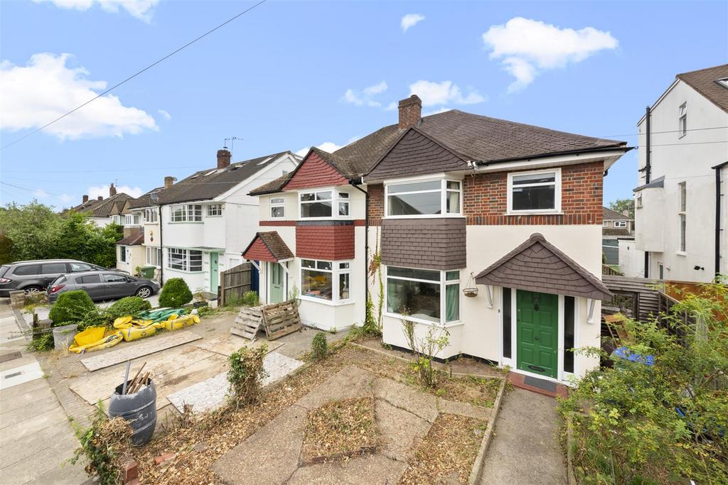Cranbrook Drive, Twickenham TW2 3 bed semi-detached house - £600,000