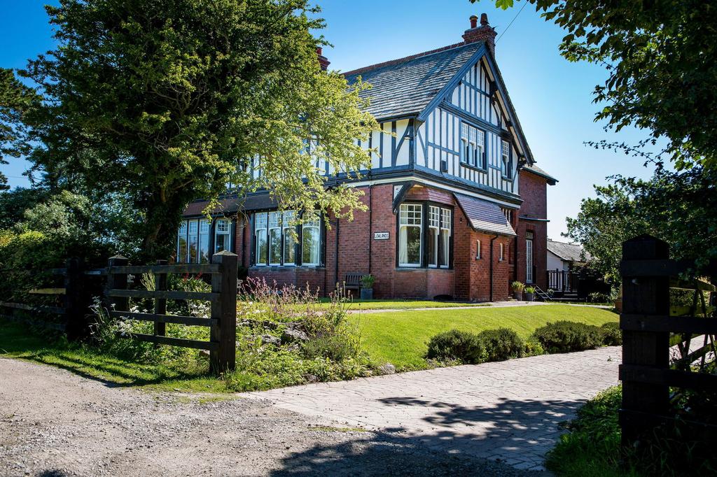 The Shore, Lancaster LA2 6 bed semi-detached house - £2,500 pcm (£577 pw)