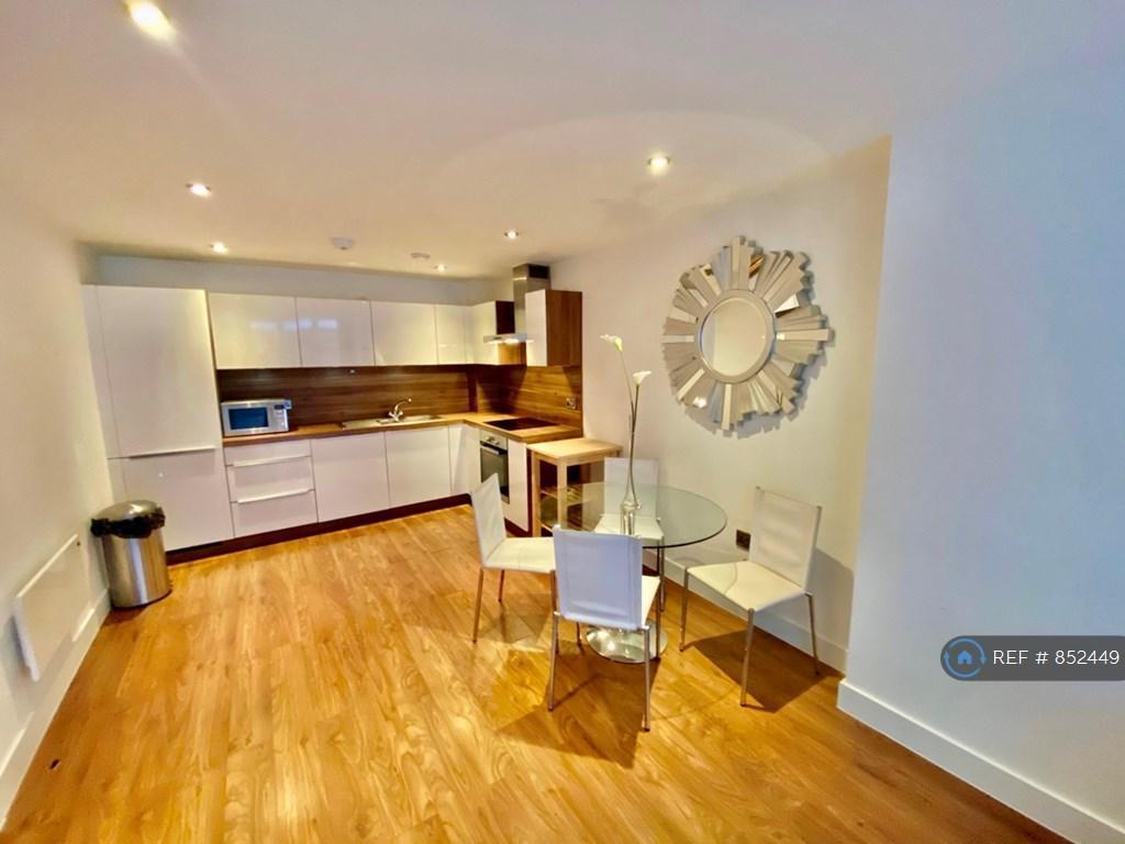 Murray Street, Manchester 2 bed apartment - £1,350 pcm (£312 pw)