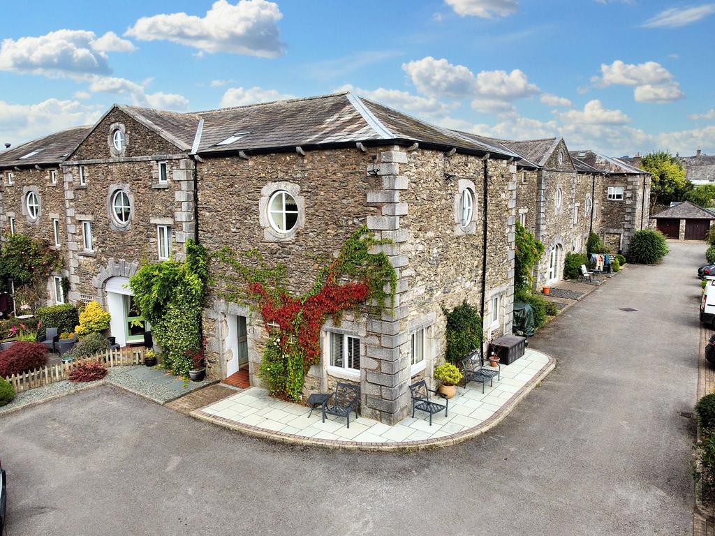 9 Stockdale Farm Moor Lane, Flookburgh 2 bed terraced house for sale ...