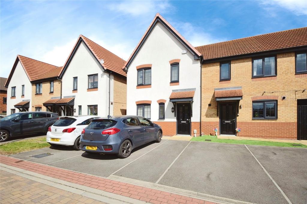Riley Way, Hull, Yorkshire, HU3 3 bed end of terrace house - £175,000