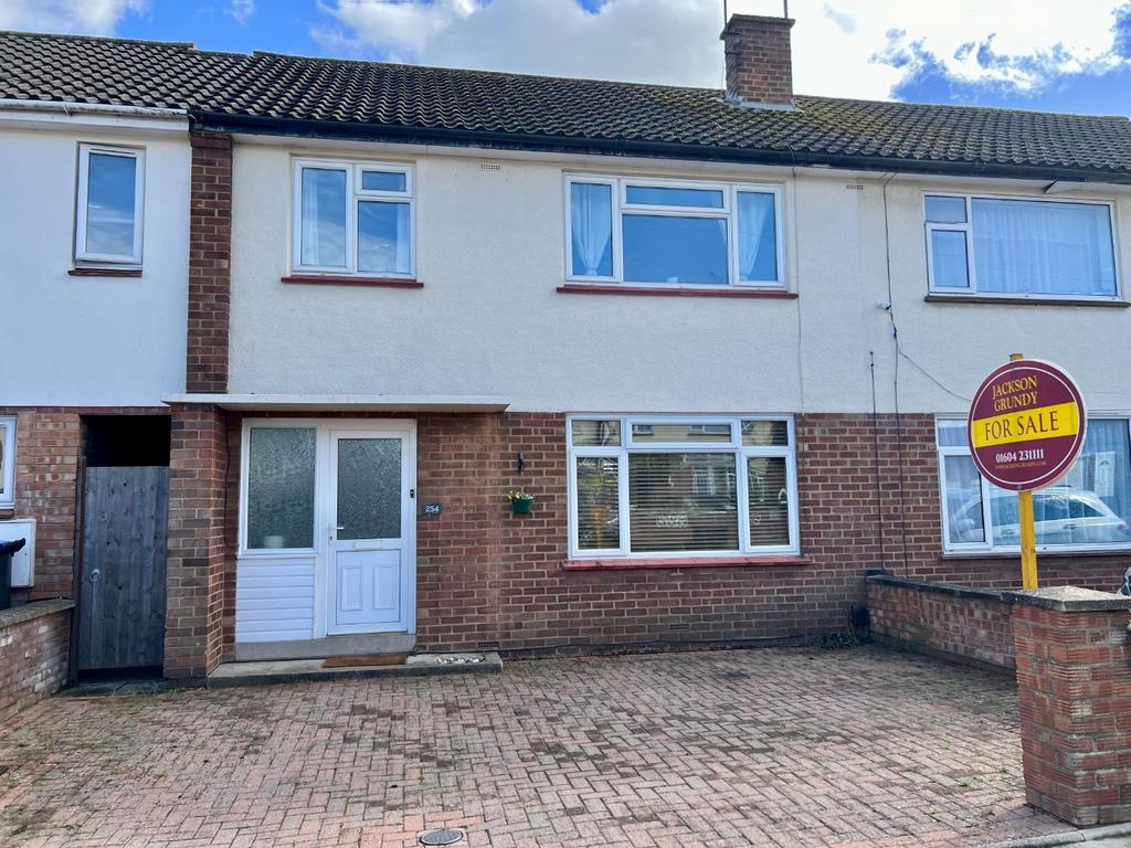 The Headlands, Northampton, NN3 2NT 3 bed terraced house - £254,000