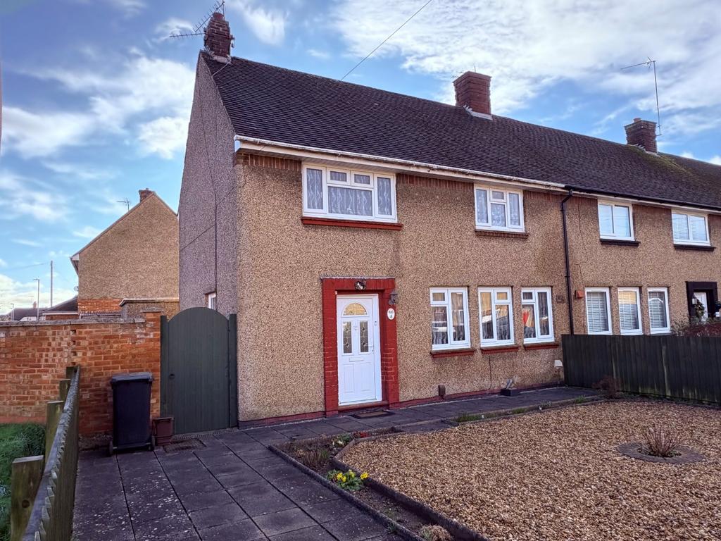 Birchfield Road East, Abington... 3 bed semi-detached house - £269,500