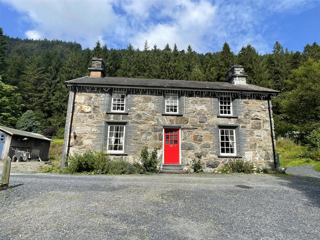 Aberllefenni, Machynlleth, Gwynedd, SY20 4 bed detached house for sale ...