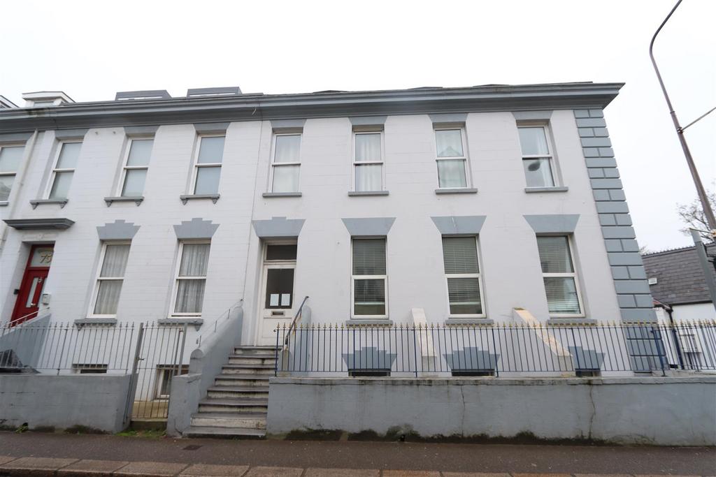 77 La Colomberie, Jersey JE2 1 bed apartment for sale - £199,000