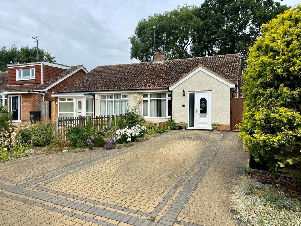 Gayhurst Close, Moulton, Northampton... 2 bed semi-detached bungalow ...