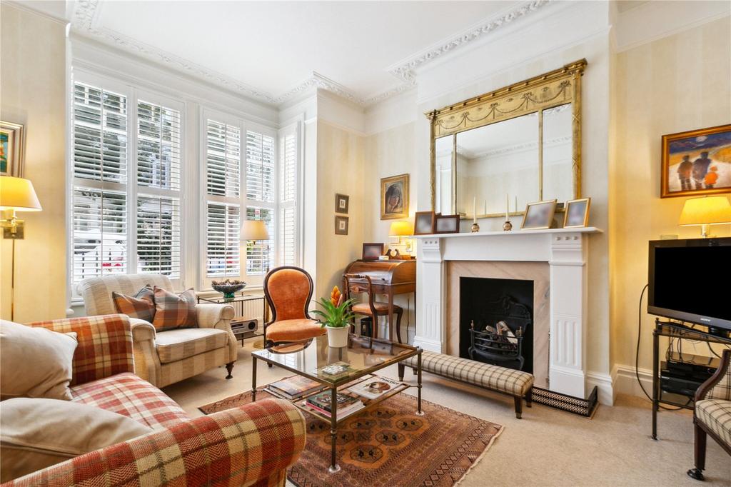 Longbeach Road, SW11 4 bed terraced house - £1,500,000