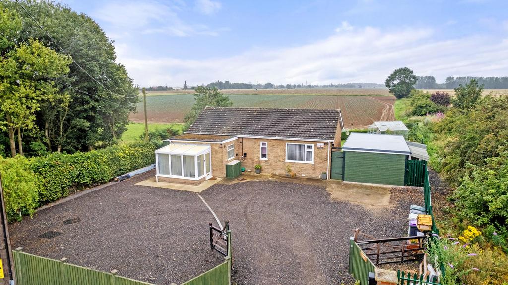 Willows Lane, Sibsey, Boston, PE22 2 bed detached bungalow for sale - £ ...