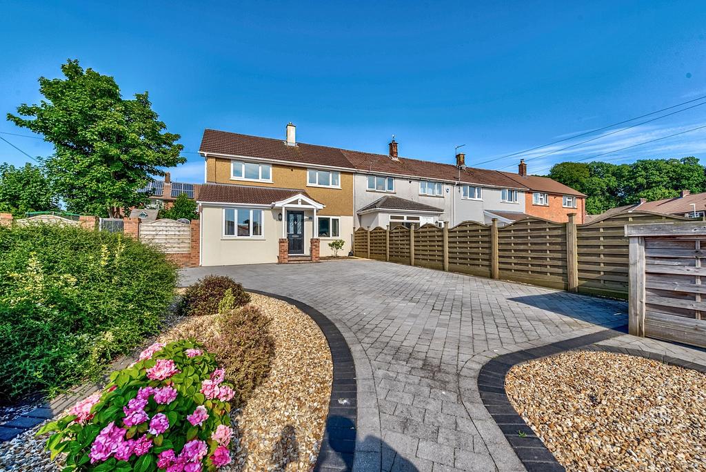Ball Road, Llanrumney, Cardiff. CF3 3 bed end of terrace house - £265,000