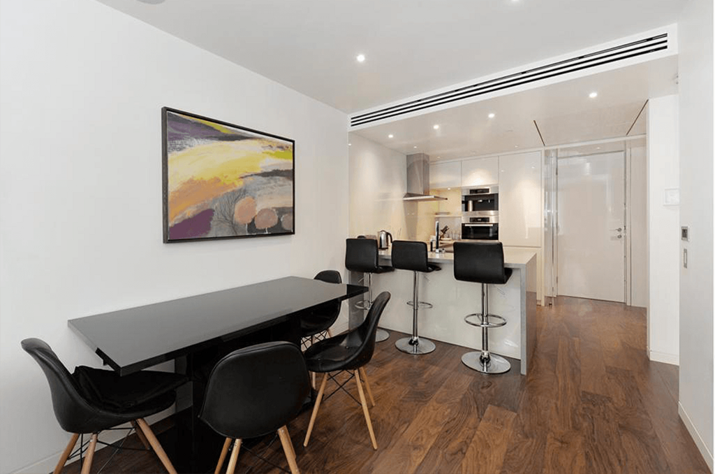 Moor Lane, EC2Y 1 bed flat - £3,500 pcm (£808 pw)