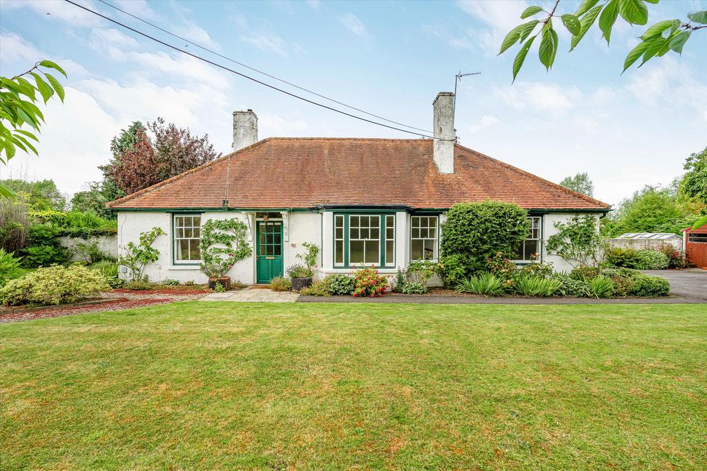Grove Bridge, Grove, Wantage... 4 bed detached house for sale - £1,000,000